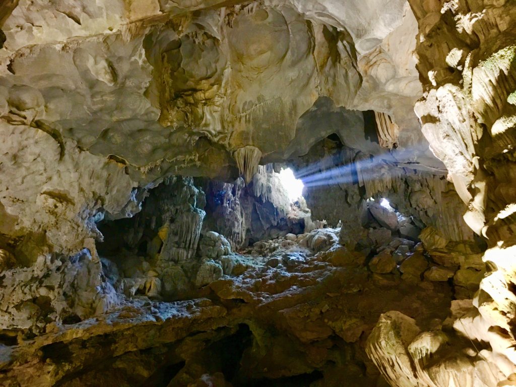 Caving Tours and Programs: Here's What you Should Know - Enter the Caves
