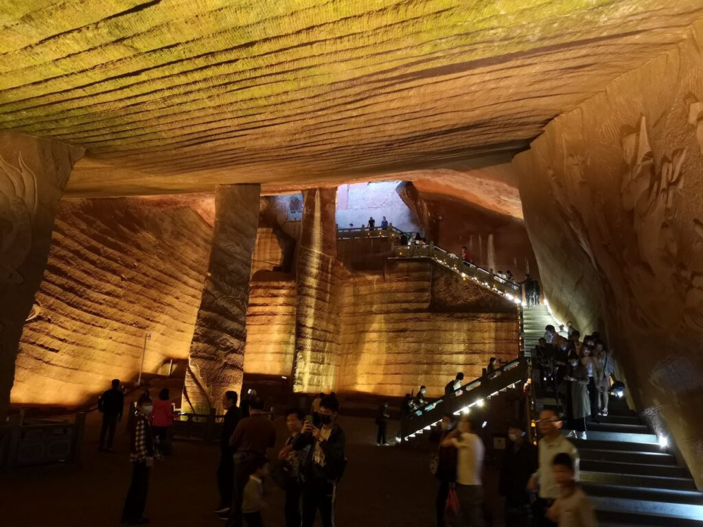 The Longyou Caves: One of China's Greatest Mysteries - Enter the Caves